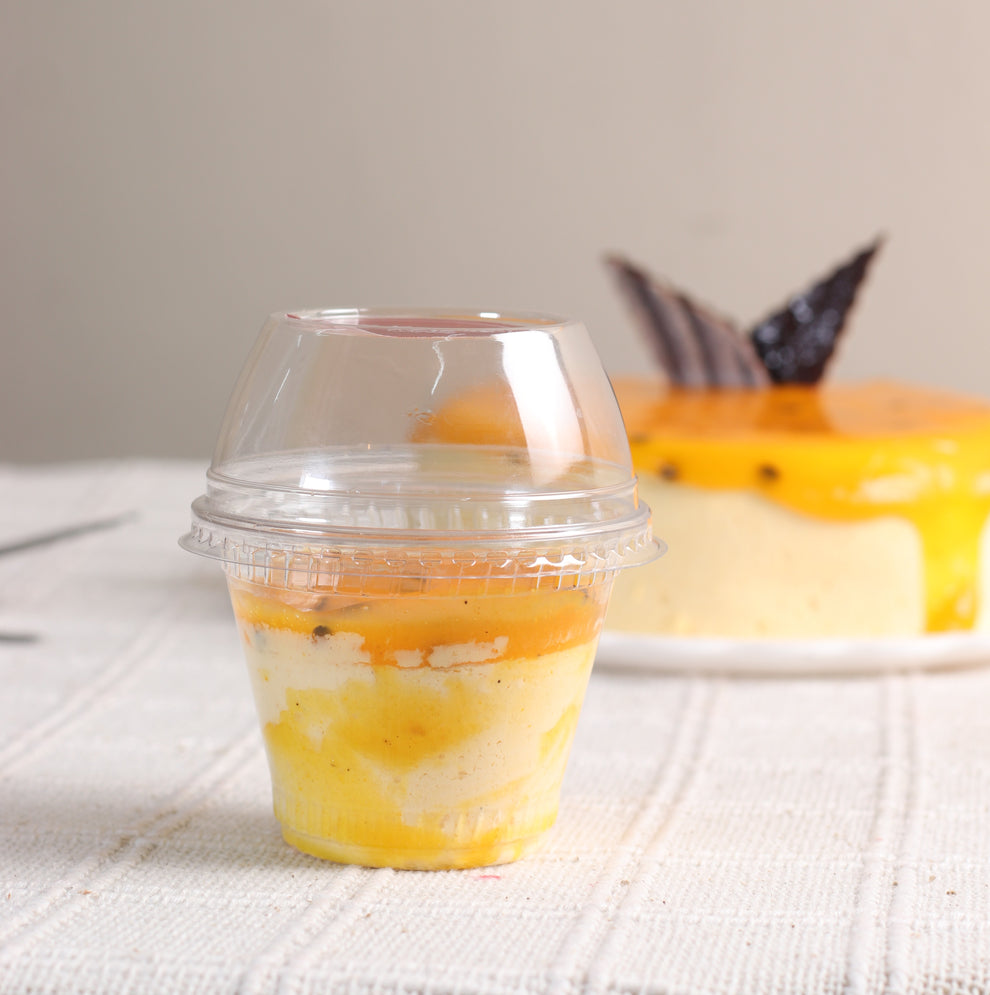 VASO MINI MOUSSE DE MARACUYA – Pastelería Karamelle